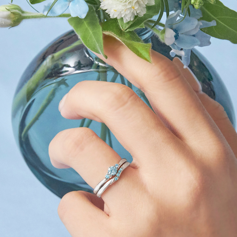 ブルーの結婚指輪を選ぶならカフェリングがおすすめ！アイスブルーダイヤモンドでアレンジできる結婚指輪